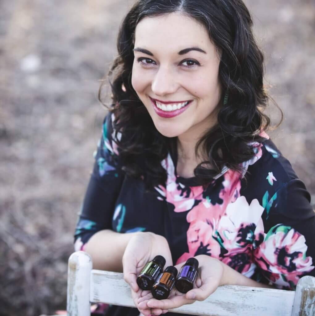 Essential Oils for Mindfulness and Meditation by Dr. Laura Ricci ...